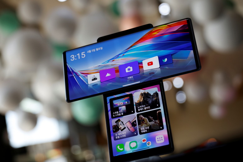 LG makes a 'three year pledge' on updates for its Android phones